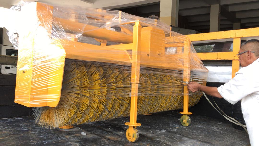 Bobcat Power Broom Sweeper - ONE MACHINE ENGINEERING SDN BHD